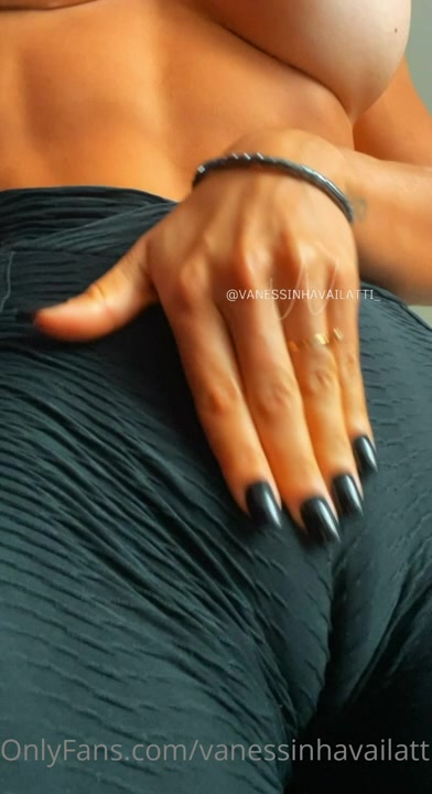 Fitness Muse Vanessinha Vailatt Naked Showing Off Her Sexy Body Cnn