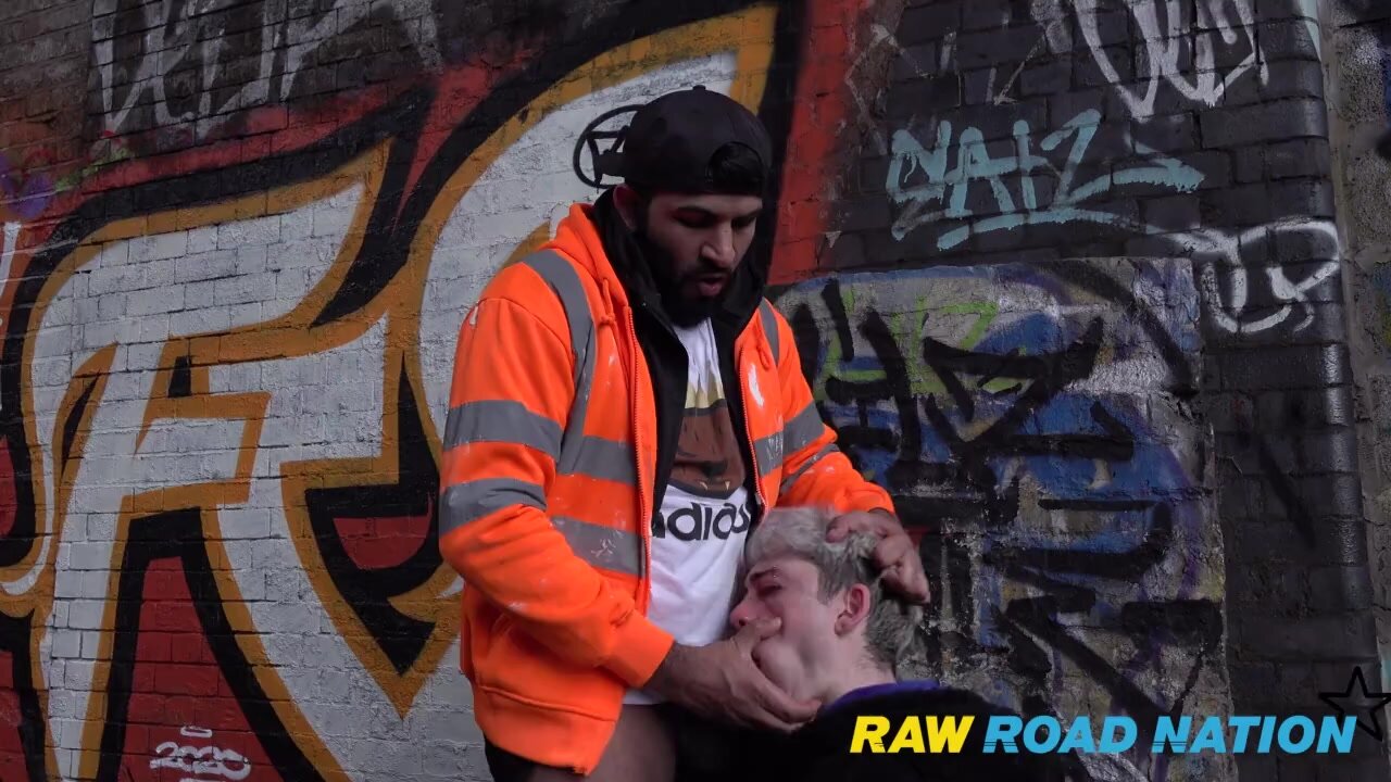 Gay Perverted Street Dweller Giving Ass Pro Gari Well Endowed Cnn Amador